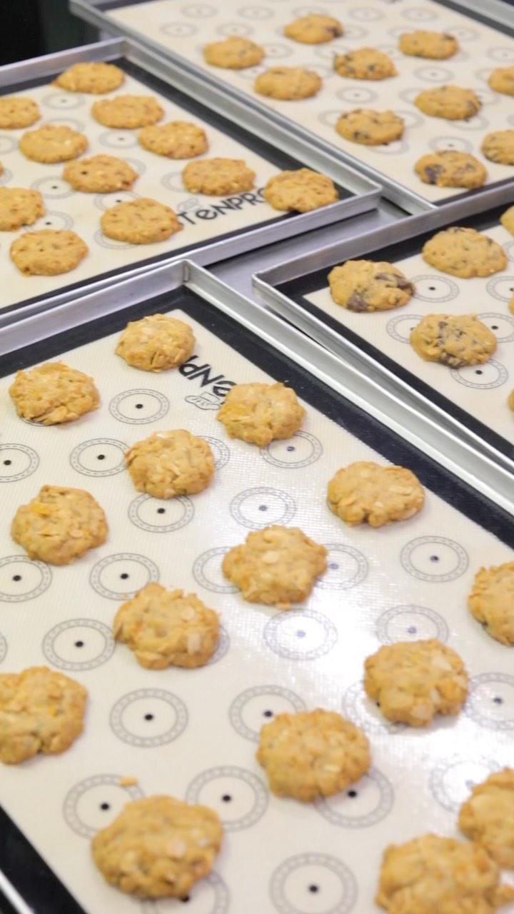 poojadhingra@instagram on Pinno: Woke up craving cookies for breakfast ...