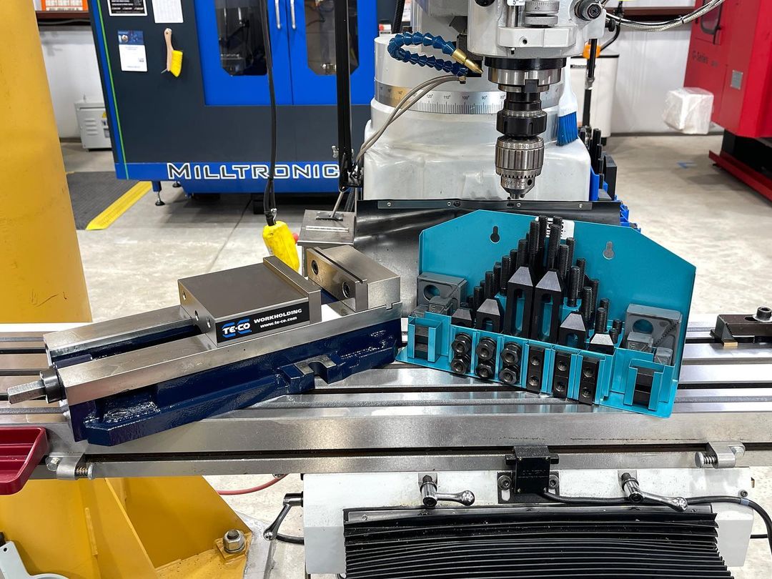 abom79@instagram on Pinno: Shoutout to @te_coworkholding@instagram for ...