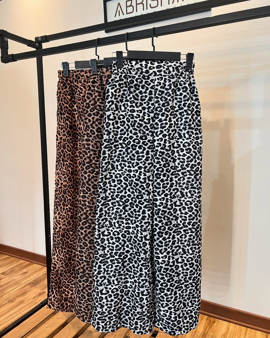 ABRISHAM___MEZON on Pinno: شلوار های پلنگی توی طرح های متنوع و با پ...