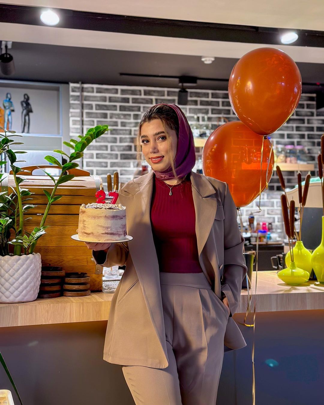 shima.rasoulzade@instagram on Pinno: یک سال دیگه گذشت😚 با کوله باری از ...