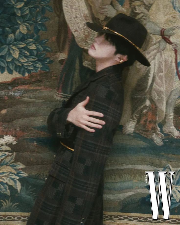 Jimin_BTS on Pinno: منتشر شده از جیهوپ 🌘