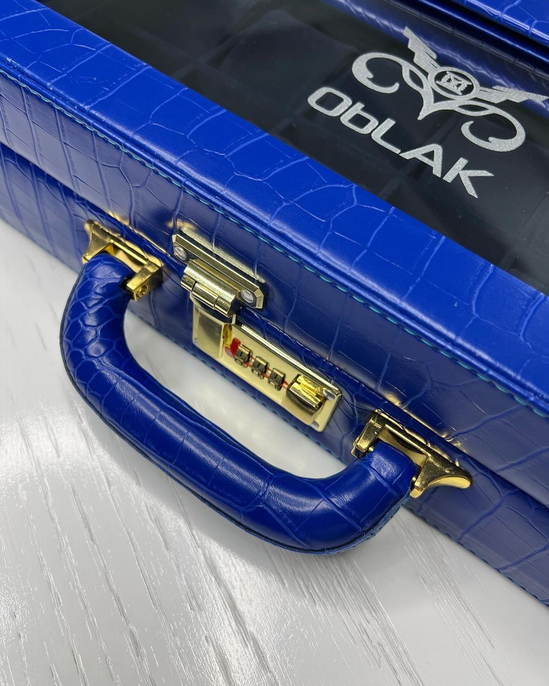 oblakwatches@instagram on Pinno: چمدان ۱۲ خانه قیمت : 1,200 هزار تومان ...