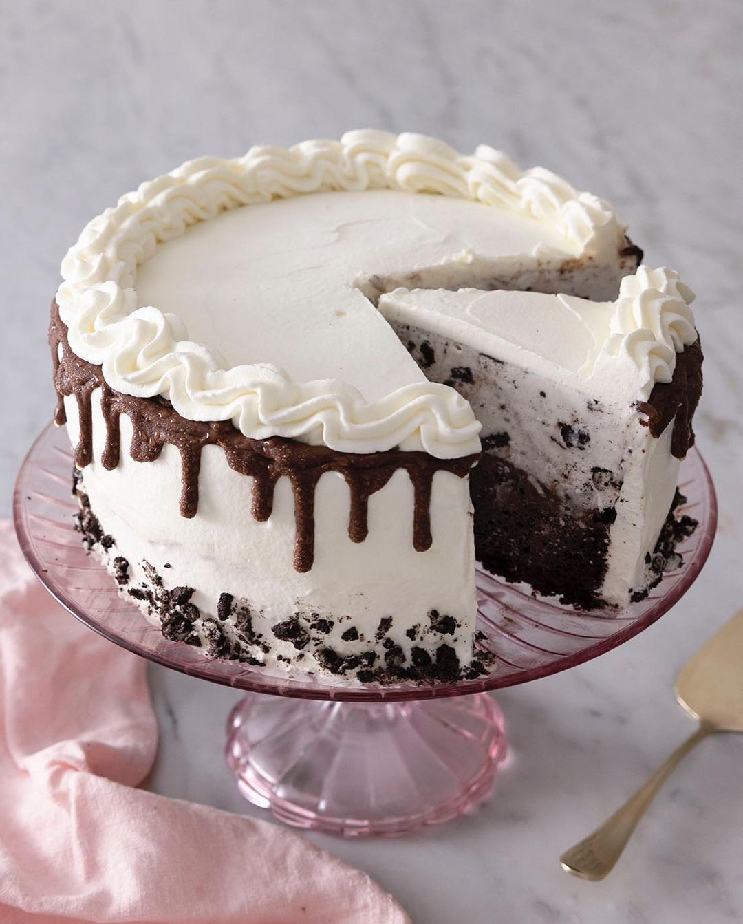 John Kanell on Pinno: My mouthwatering Ice Cream Cake Recipe i...