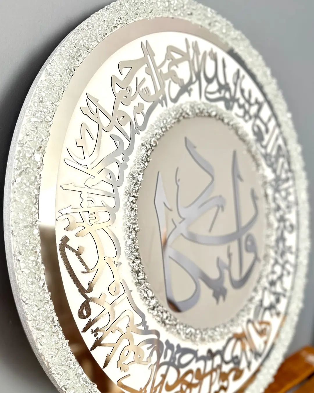 negin_resinart@instagram on Pinno: 💫یه تابلو وانیکاد نقره ای به سفارش مشتری...