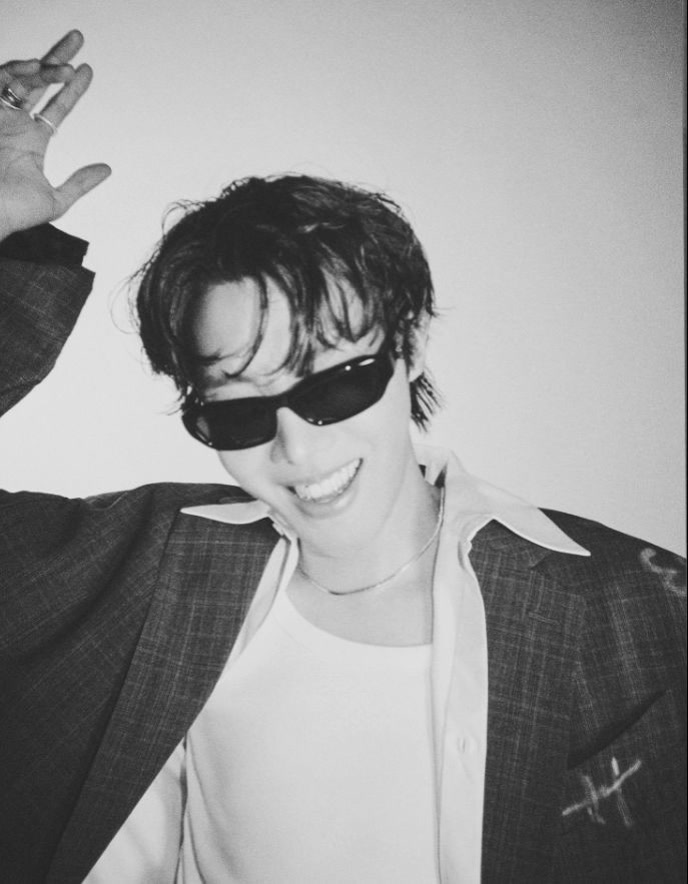 Jimin_BTS on Pinno: منتشر شده از جیهوپ 🌘