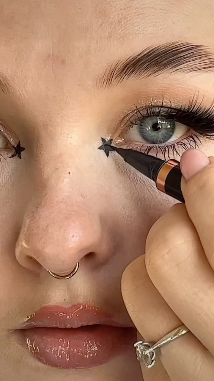 beautybypeach@instagram on Pinno: using the @colourpopcosmetics@instagram ...