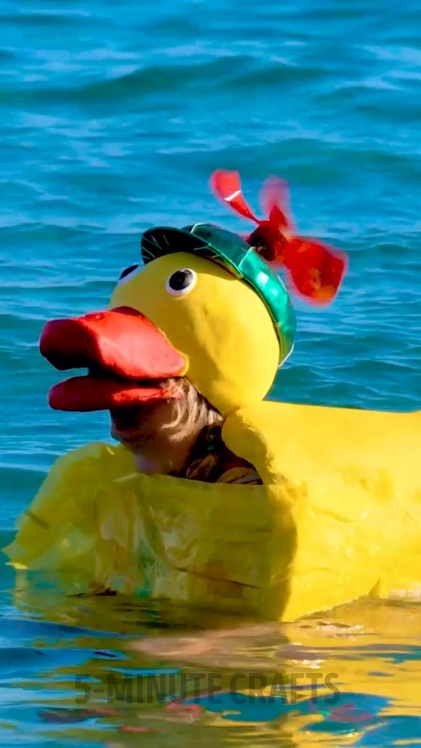 5.min.crafts@instagram on Pinno: Step-by-step duck mask transformation 🐣