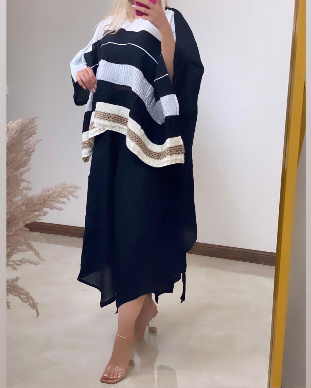 mezon__dreams@instagram on Pinno: 🍑🍑🍑 New Set ….. Shomiz Daman Shalvari