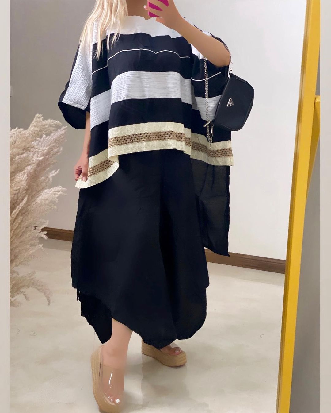 mezon__dreams@instagram on Pinno: 🍑🍑🍑 New Set ….. Shomiz Daman Shalvari