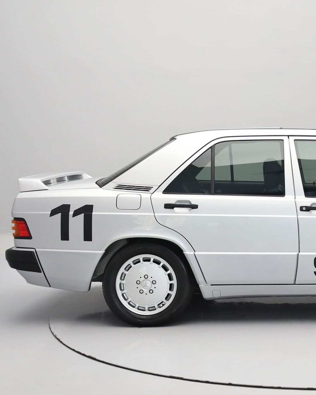 pdkmotors@instagram on Pinno: Mercedes-Benz 190 E, 1991/1991, com teto...