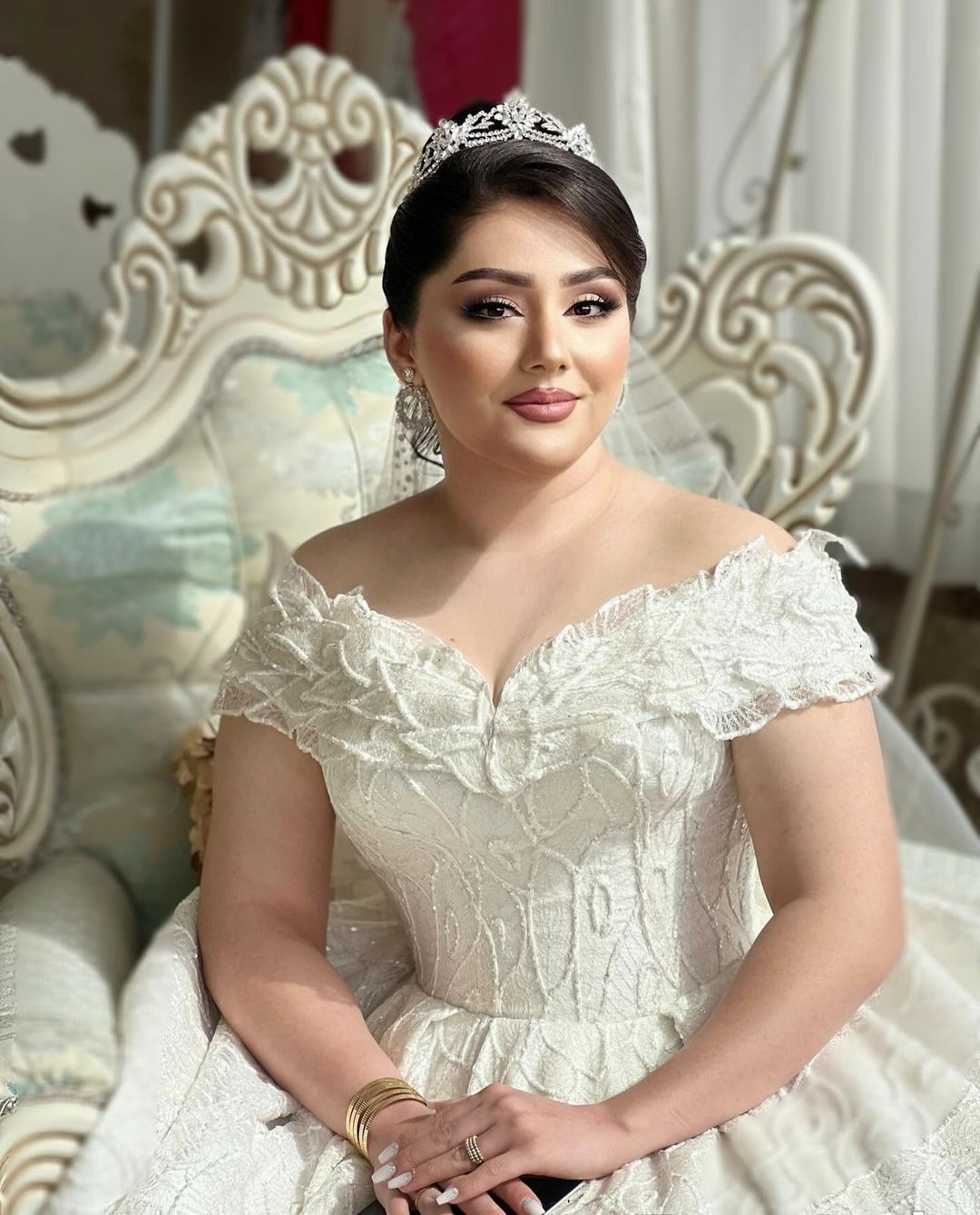 mahtak_aroos@instagram on Pinno: عروس خوشکلم خوشبخت شی @mahtak_aroos ...