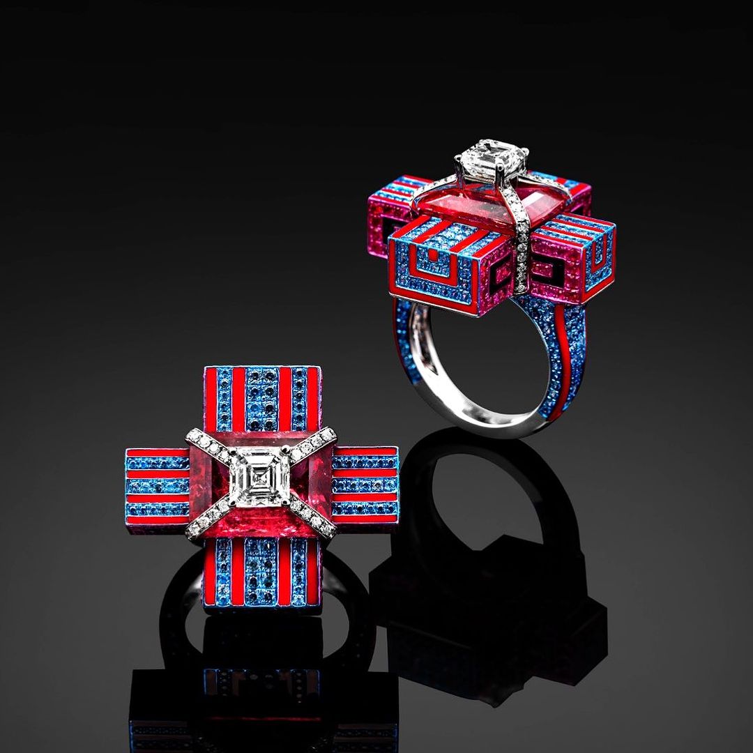 austy_lee@instagram on Pinno: Modern puzzle boxes developed from ...