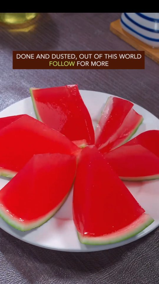 Video by Food | Hacks | Recipes on Pinno: Trending crystal watermelon ...
