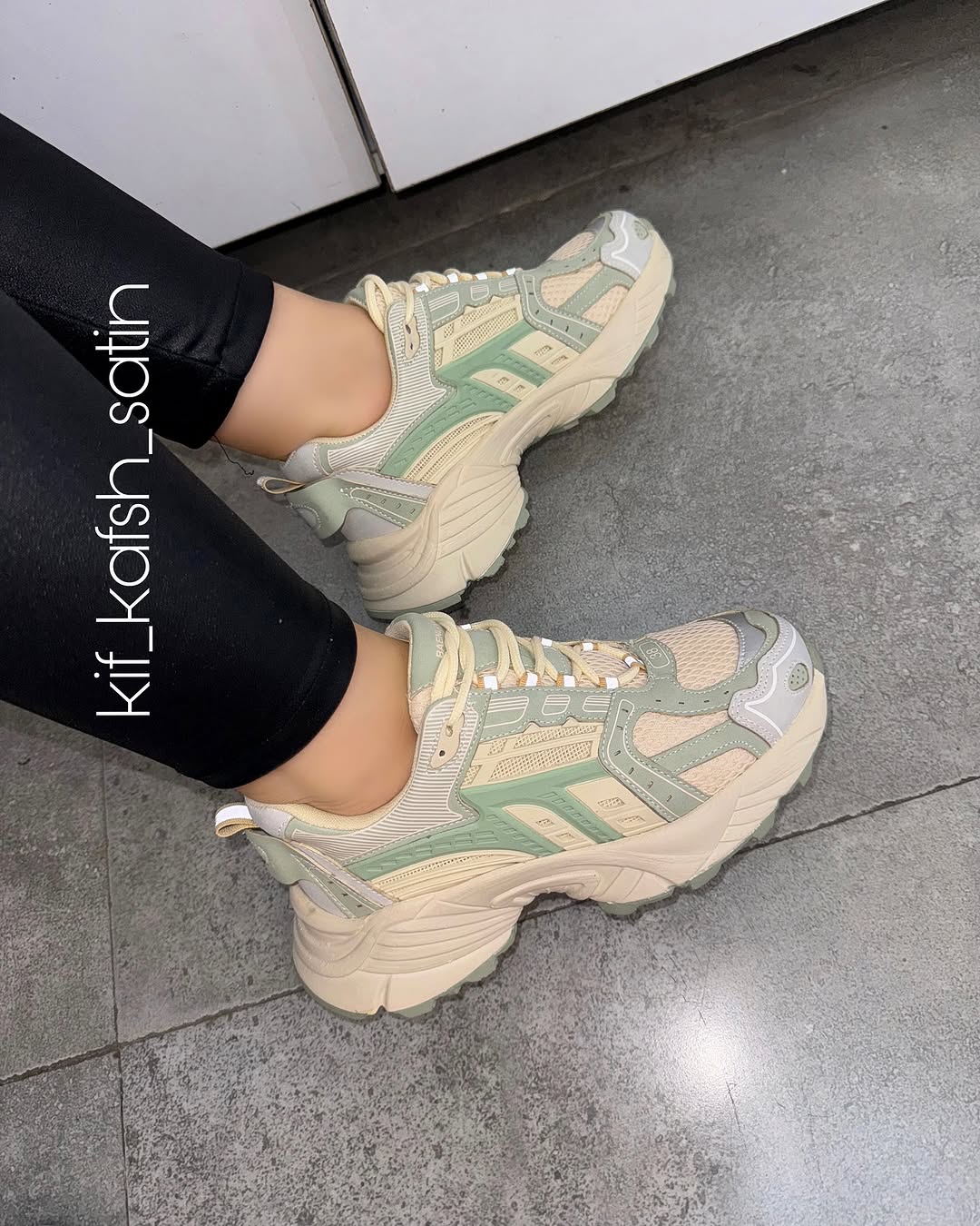 kif_kafsh_satin@instagram on Pinno: کتونی جدید گنگ به شدت راحت💣😍🔥🤩 ⚪️موجود در شعبه 1 ‏‎‏‎‏‎🤍پیج ...