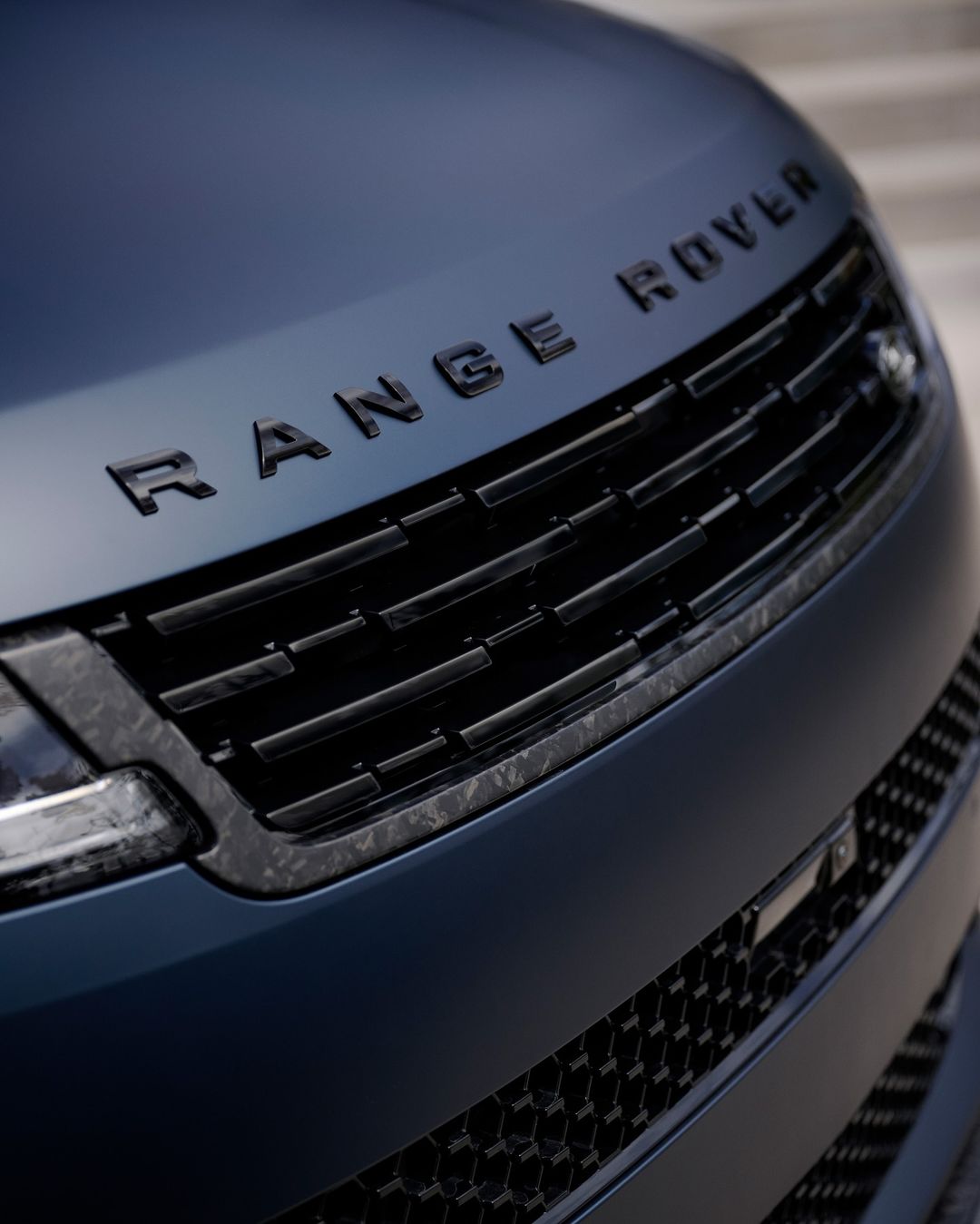 landrover@instagram on Pinno: The definition of distinction. Range ...