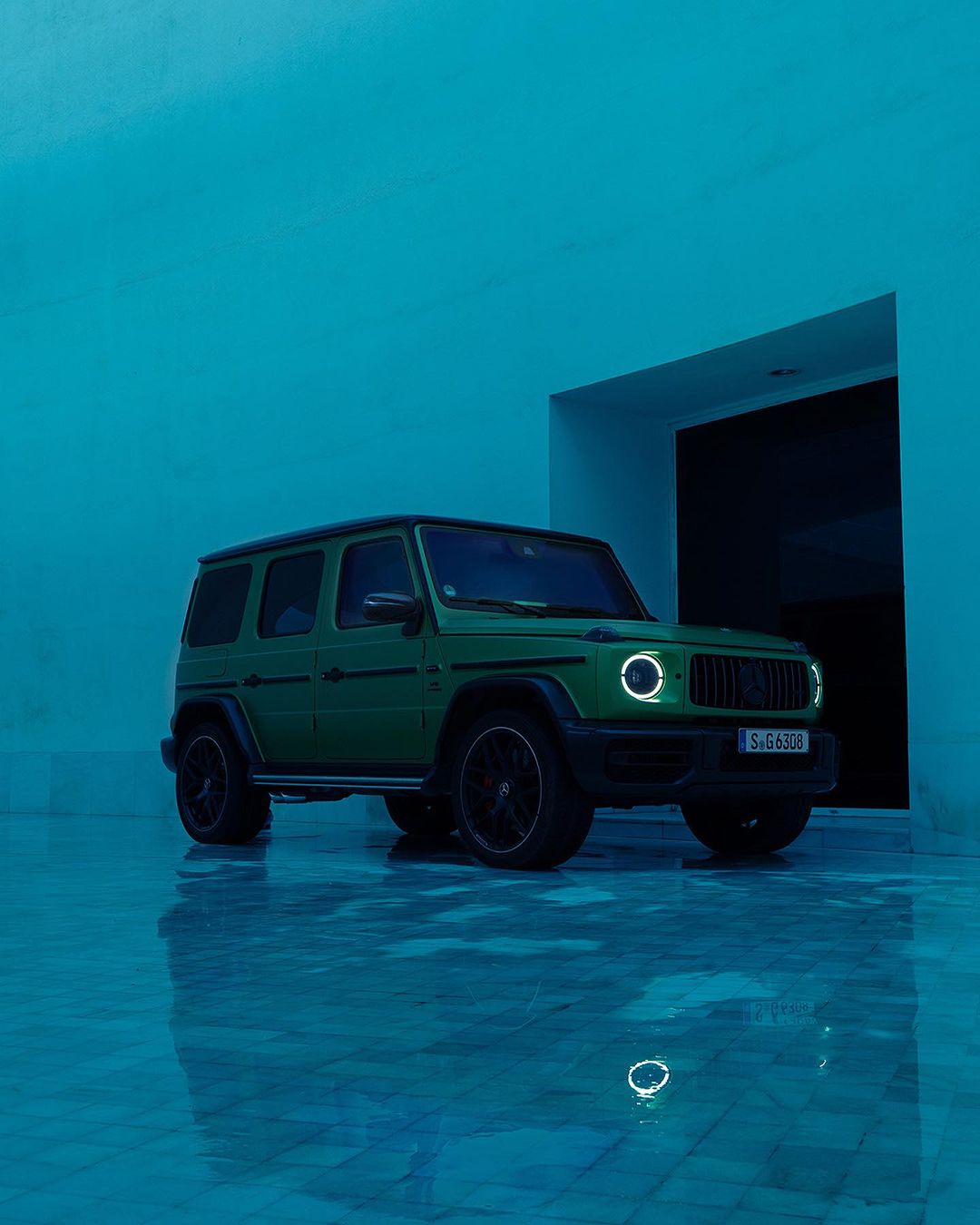 mercedesamg@instagram on Pinno: Swipe for daylight – with this legendary...