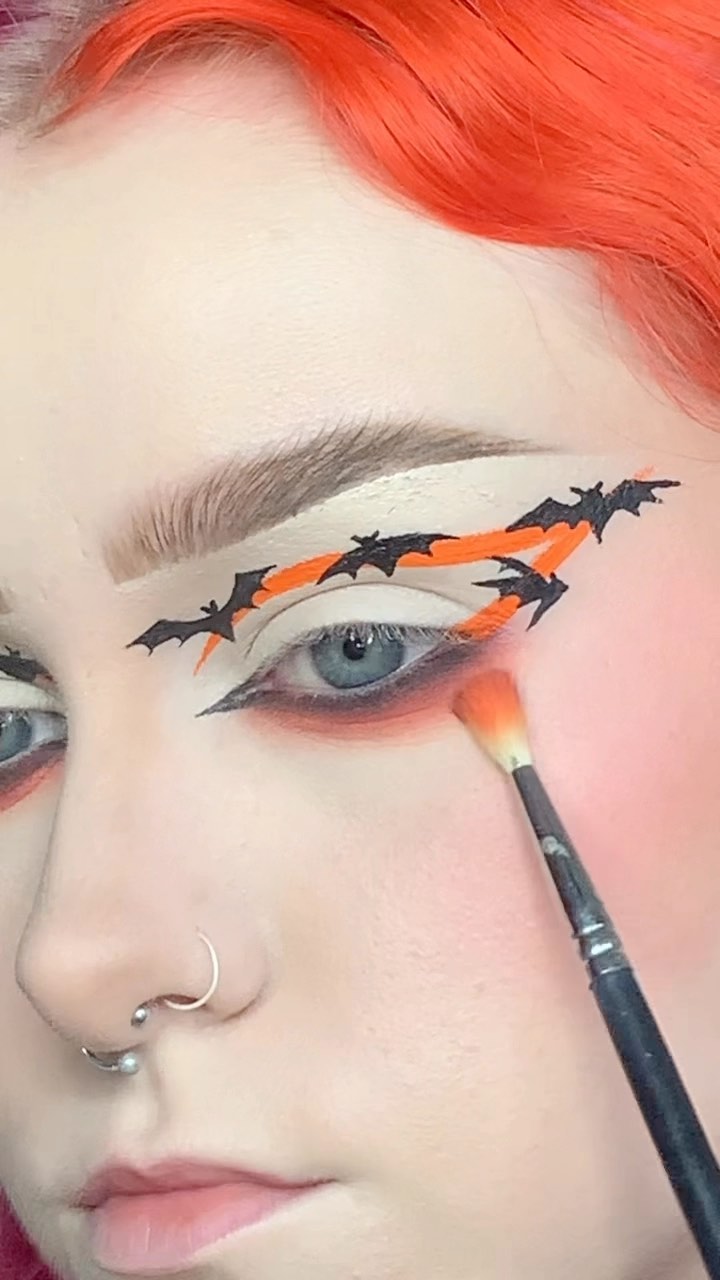 Video by Maddy Harms 🥀 🦇 on Pinno: 🧡🦇🧡🦇🧡 day 15 of 31 days of halloween ...
