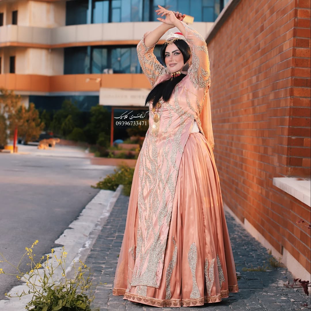 lebas_mahali_mersana1@instagram on Pinno: هنرمند هرگز نمیمیرد ...