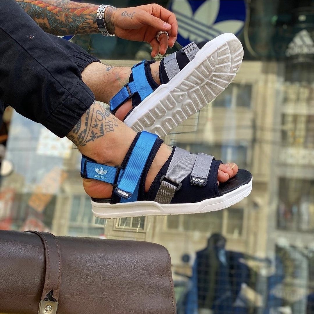 sport_adinike@instagram on Pinno: 🏆صندل آدیداس 🏆 🔹️ زیره طبی 🔹️ 🔥 کیفیت ...