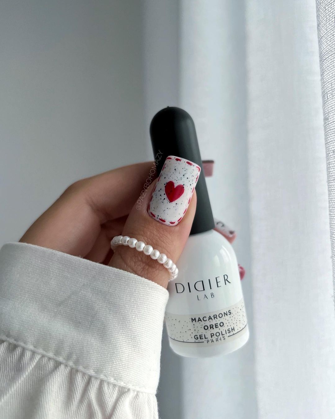 INSPIRATIONS • TUTORIALS • NAILART on Pinno: Macarons Oreo🤍 Merci ️ ...