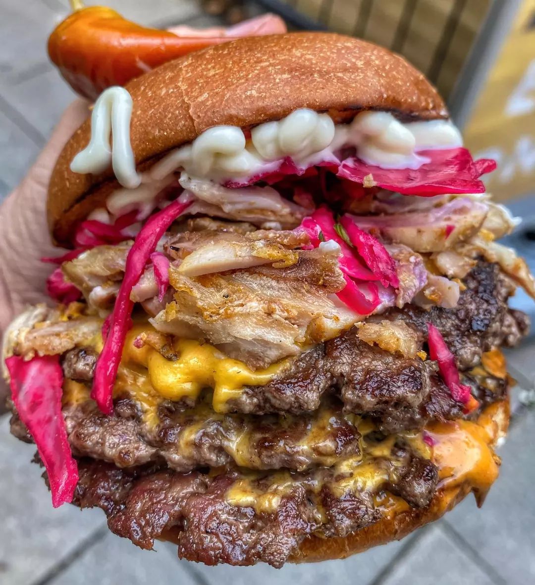 Food Cravings on Pinno: Tag your Burger bestie who'll love t...
