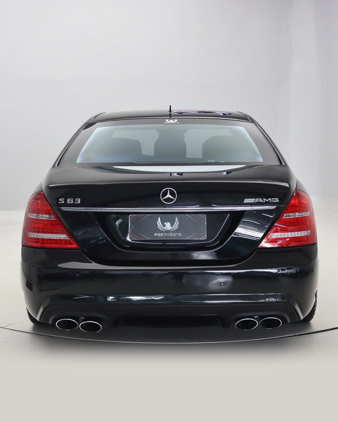 pdkmotors@instagram on Pinno: Mercedes-Benz S 63 AMG 2009/2010, com 63.840 km e diferenciais ...