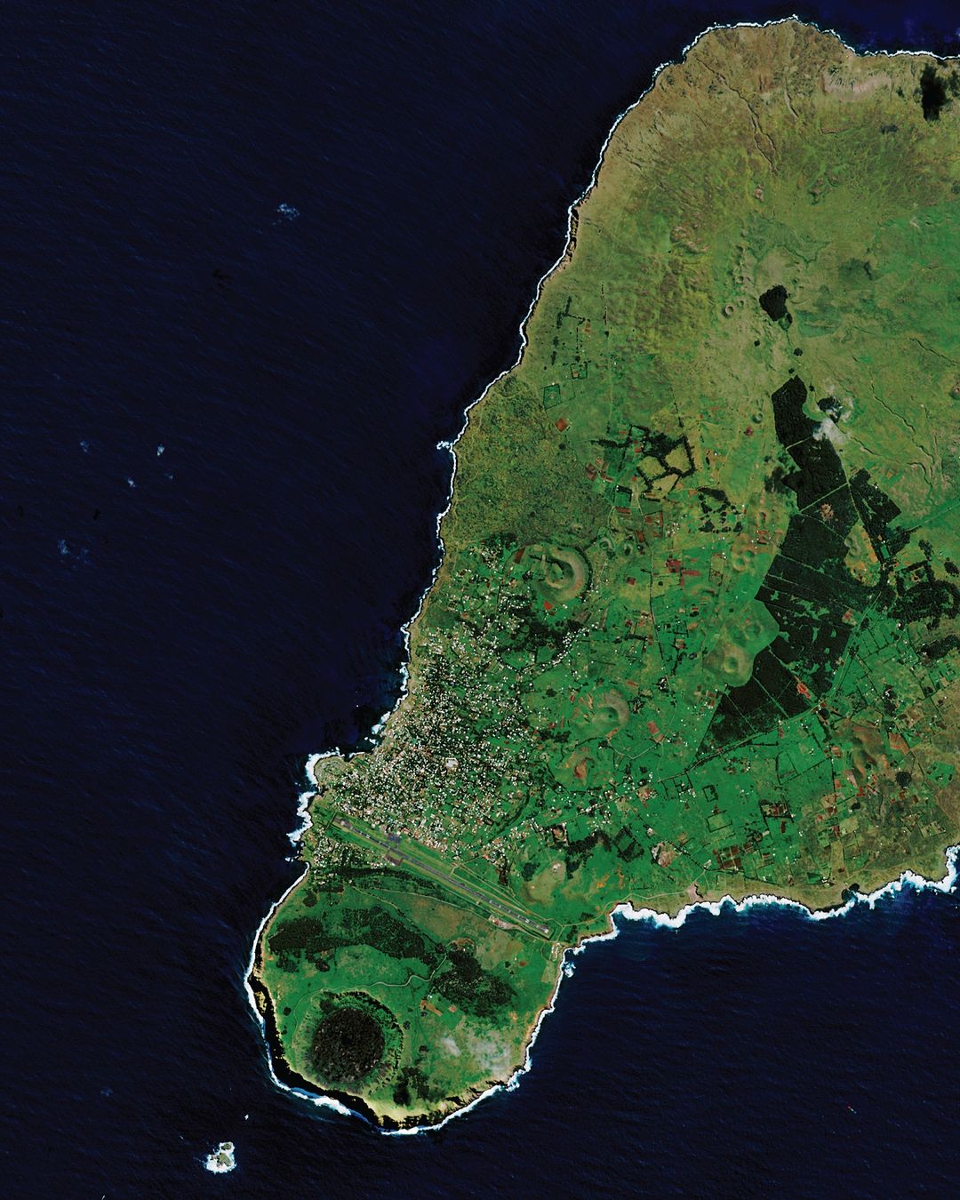 esa_earth@instagram on Pinno: Remote but famous 🗿 This Copernicus Sen...