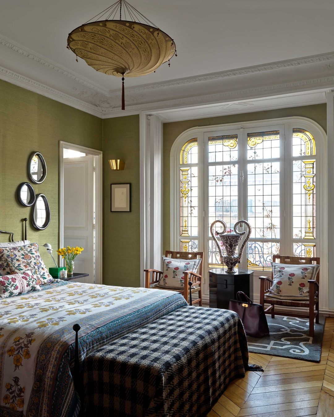 elledecor@instagram on Pinno: Fashionista Marc Valeanu’s (@marcvaleanu...