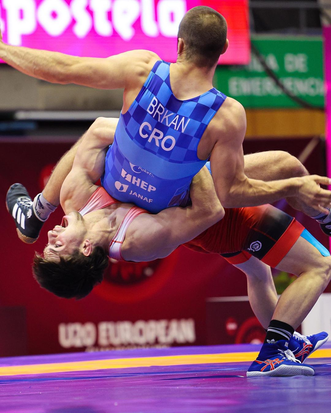 unitedworldwrestling@instagram on Pinno: Greco 🤝 big throws! The U20 ...