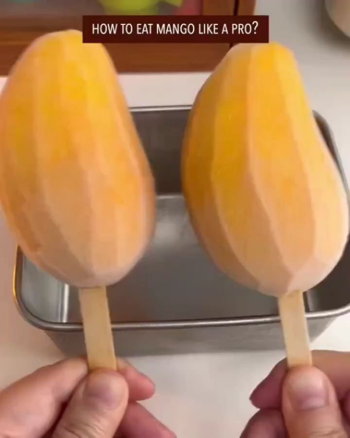 foodzonepp7@instagram on Pinno: How to eat mango like a pro😍🥭 . By🎥@food...