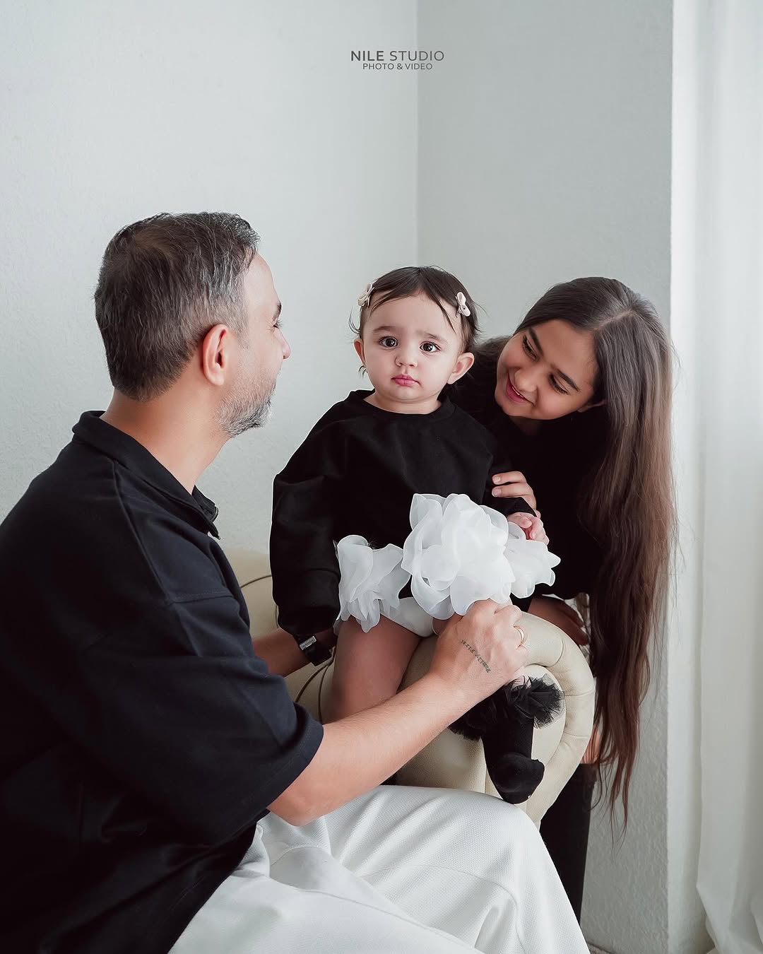 reza__mobarak@instagram on Pinno: عیدتون مبارک عزیزای دلمبراتون آرزوی سلامتی، فراوانی و شادی در ...